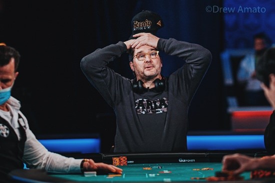 ใครจะรู้ ว่าโป๊กเกอร์เป็นเกมจิตวิทยาขั้นสูง | ThaiPokerBeast